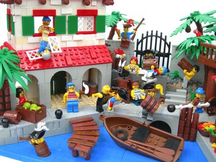 “Tortuga? Aye, Tortuga” by SlyOwl – MOCs – The home of LEGO® Pirates