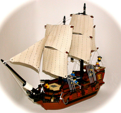 HMS Interceptor by pif500 – MOCs – The home of LEGO® Pirates