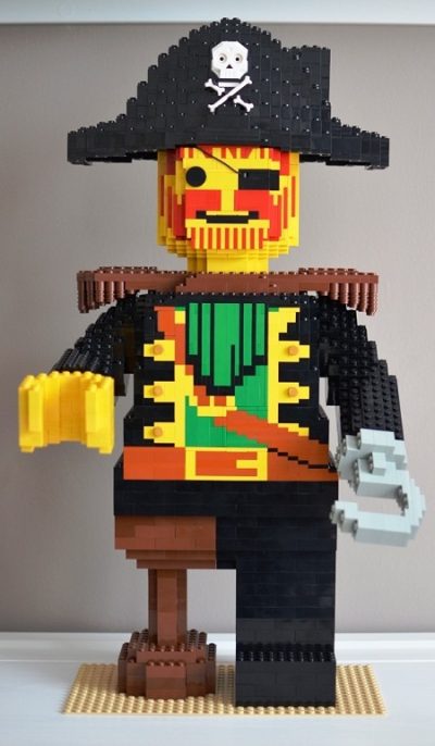 Captain Redbeard Maxifig by Boomchil – MOCs – Pirate LEGO® News and MOCs