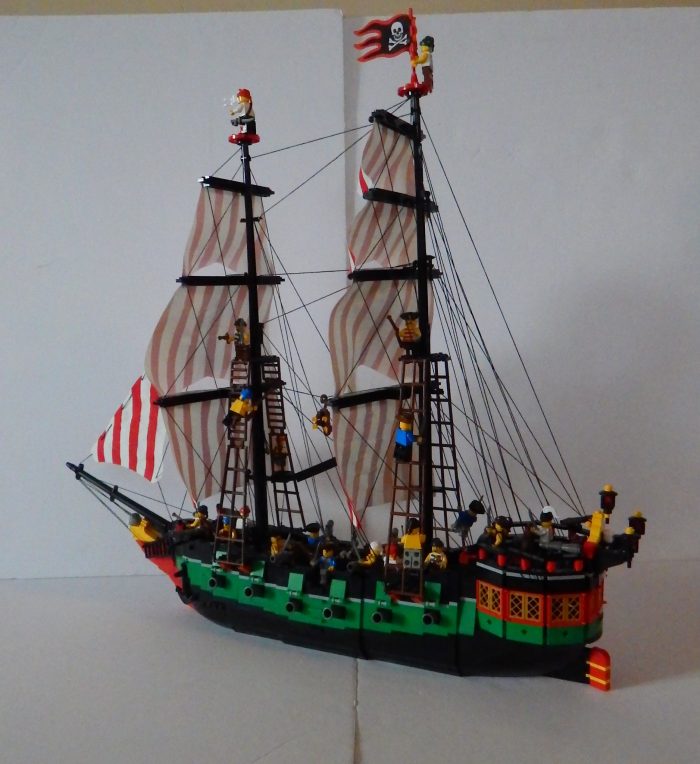 “Crossed Bones Clipper” by Elephant Knight – MOCs – The Best Pirate ...