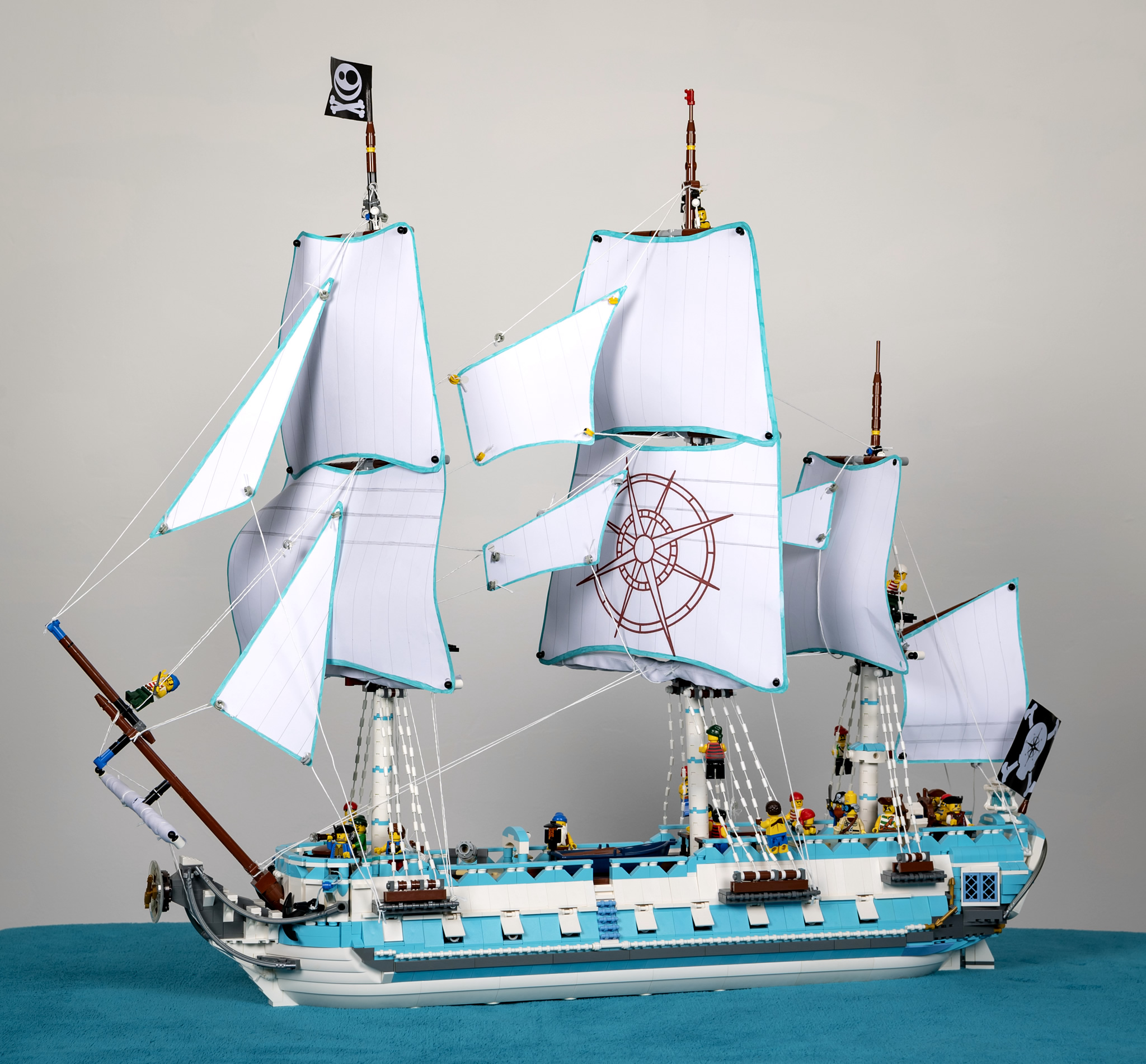 “Magnetic North Frigate” by Professor Thaum – MOCs – The Ultimate LEGO ...