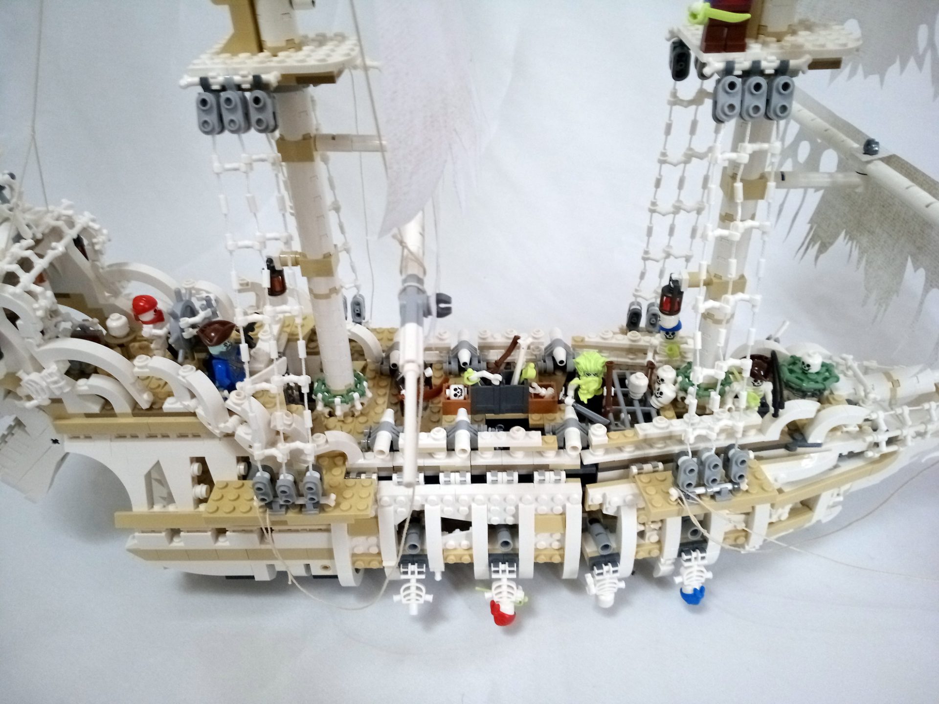 “The Terrifying Charon’s Chest” by Barbatos – MOCs – The home of LEGO ...