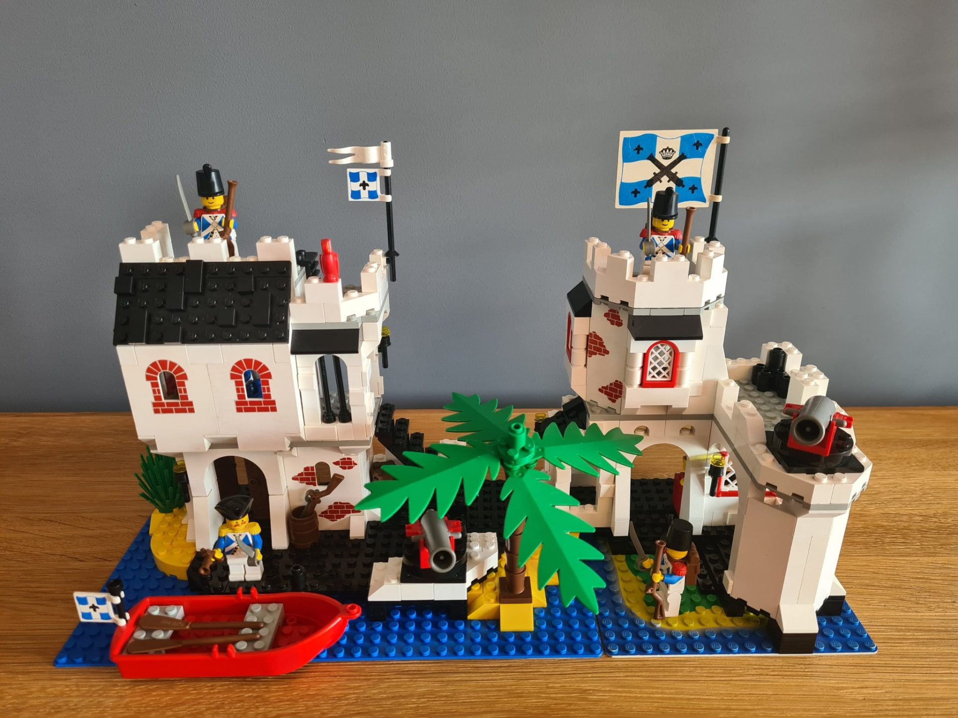 “Imperial Bay” by Marcin Mrowiński – MOCs – Pirate LEGO® News and MOCs