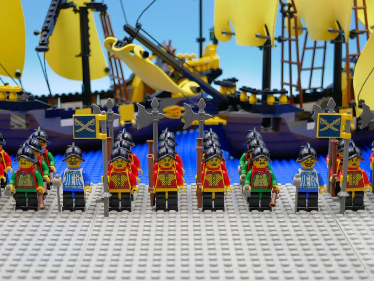 “The Explorer Fleet” by Legostein – MOCs – Pirate LEGO® News and MOCs