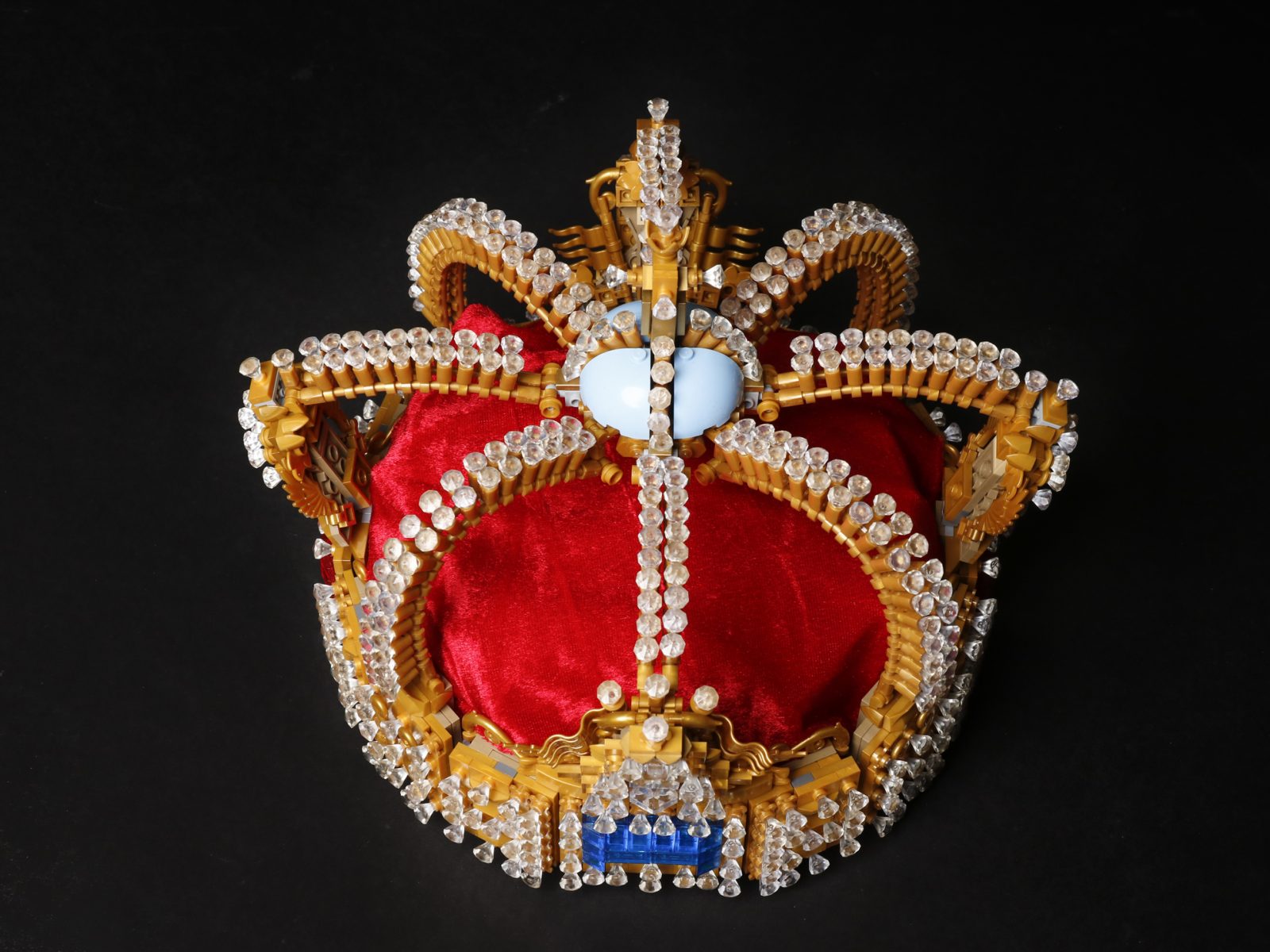 “The Crown – A Piece of History” by Piraten – MOCs – The Ultimate LEGO ...