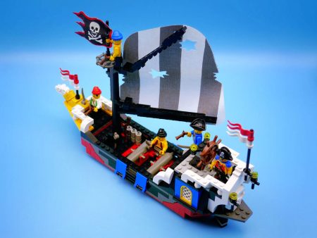 “Captain Ironhook’s Classic Pirate Junk” by Legostein – MOCs – The home ...