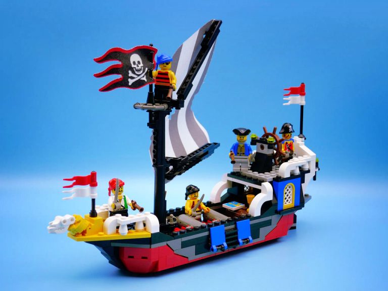 “Captain Ironhook’s Classic Pirate Junk” by Legostein – MOCs – The home ...